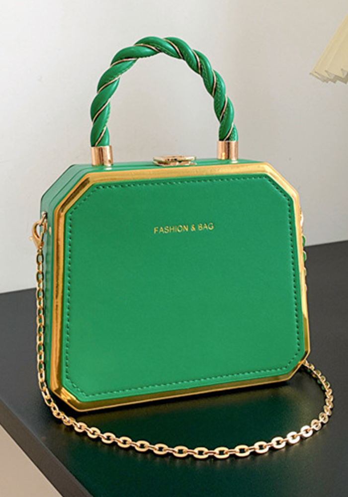 Wholesale Small Bag Women's Fashion Chain Bag Hard Shell Handbag ...