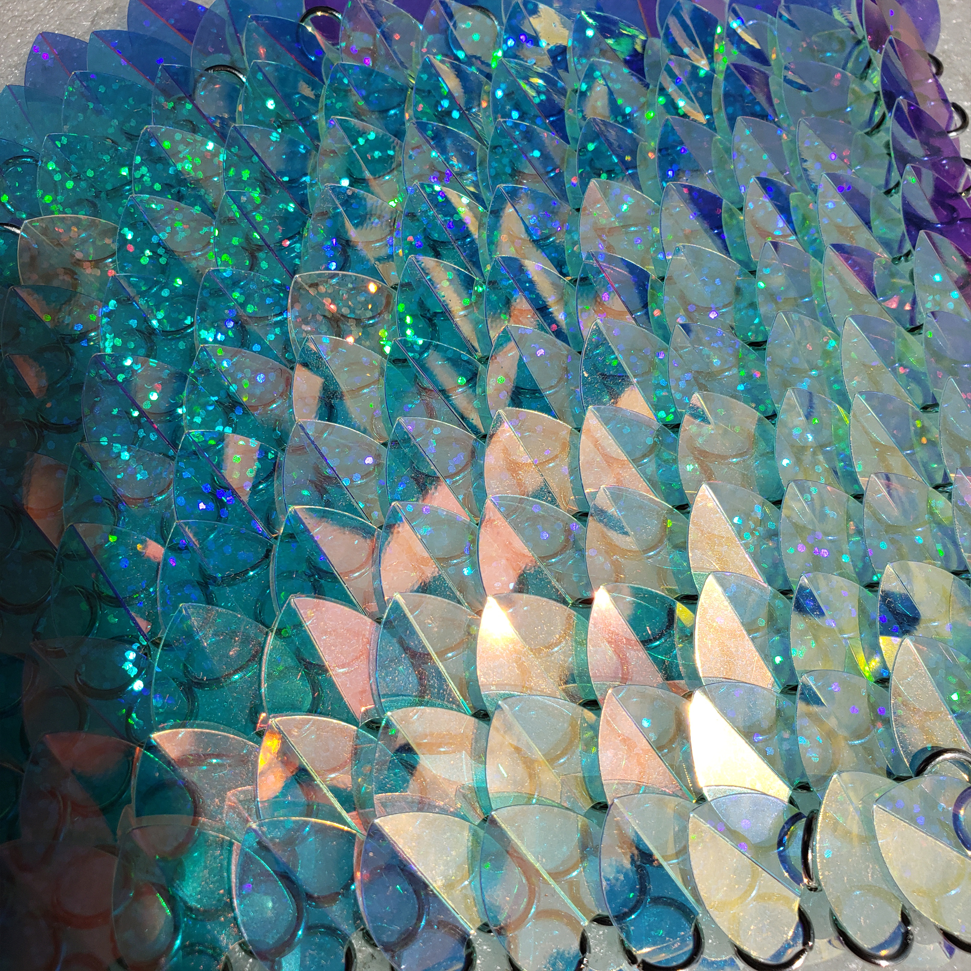 US$ 38.00 - Wholesale 500pcs Large Size Plastic Glitter Iridescent ...